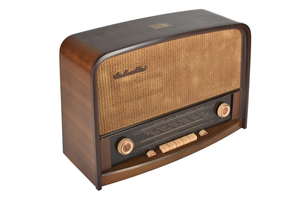 HMV Stereomaster 2411 radiogram - Snellings Museum