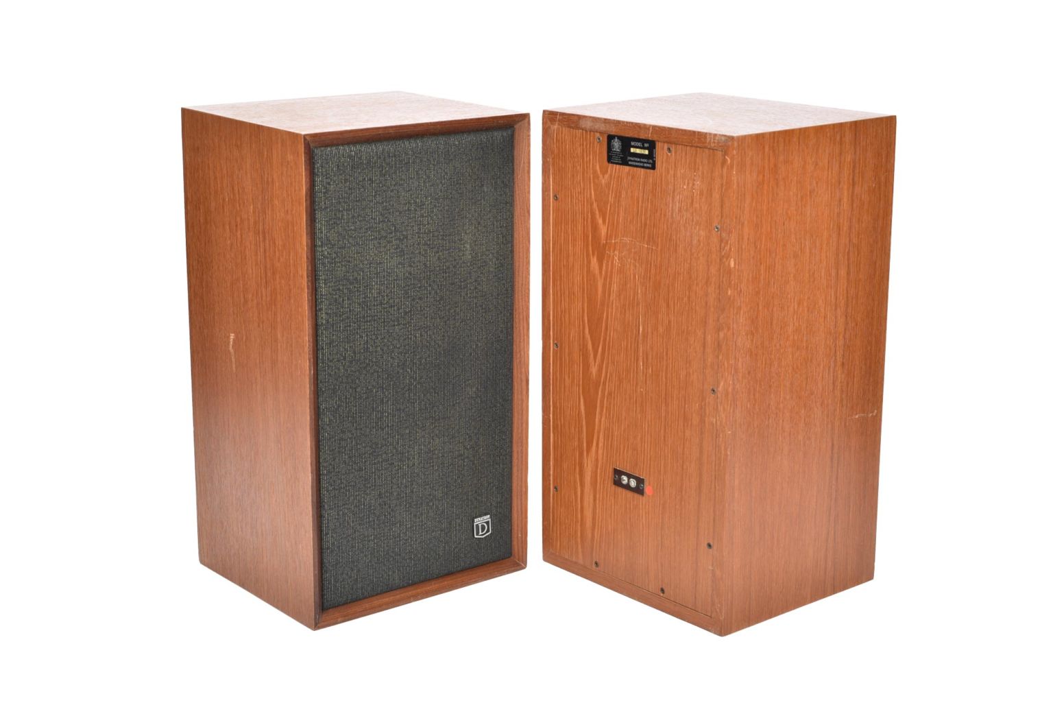 Dynatron LS 1638 speakers - Snellings Museum