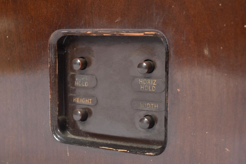 Portadyne Continental 101 valve radiogram - Snellings Museum