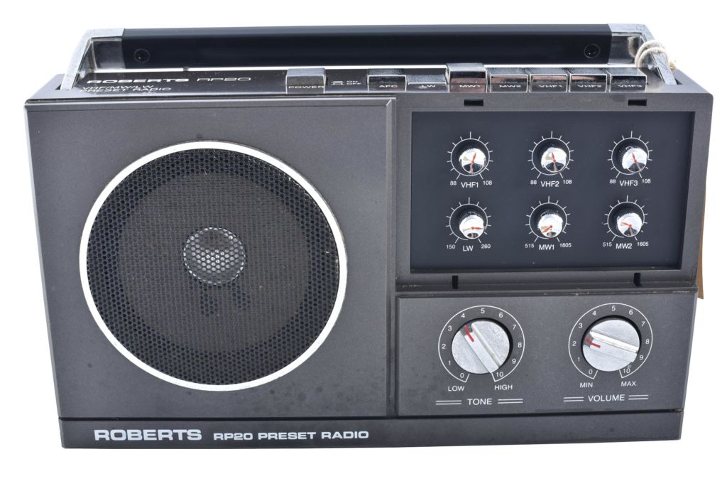 Roberts R700 - Snellings Museum