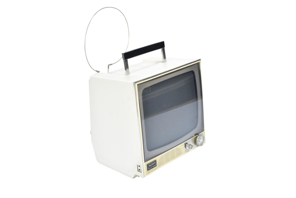Sony Trinitron KV-9000UB - Snellings Museum