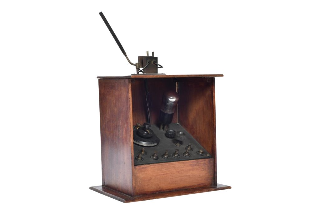 Roberts R707 - Snellings Museum