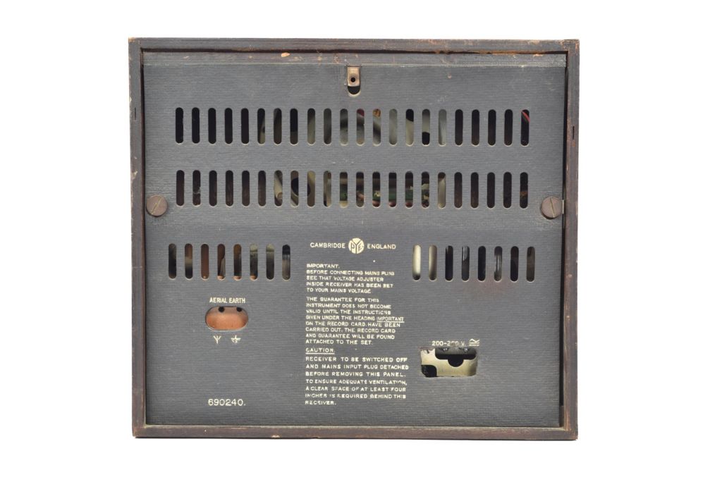 Pye 49 radio - Snellings Museum