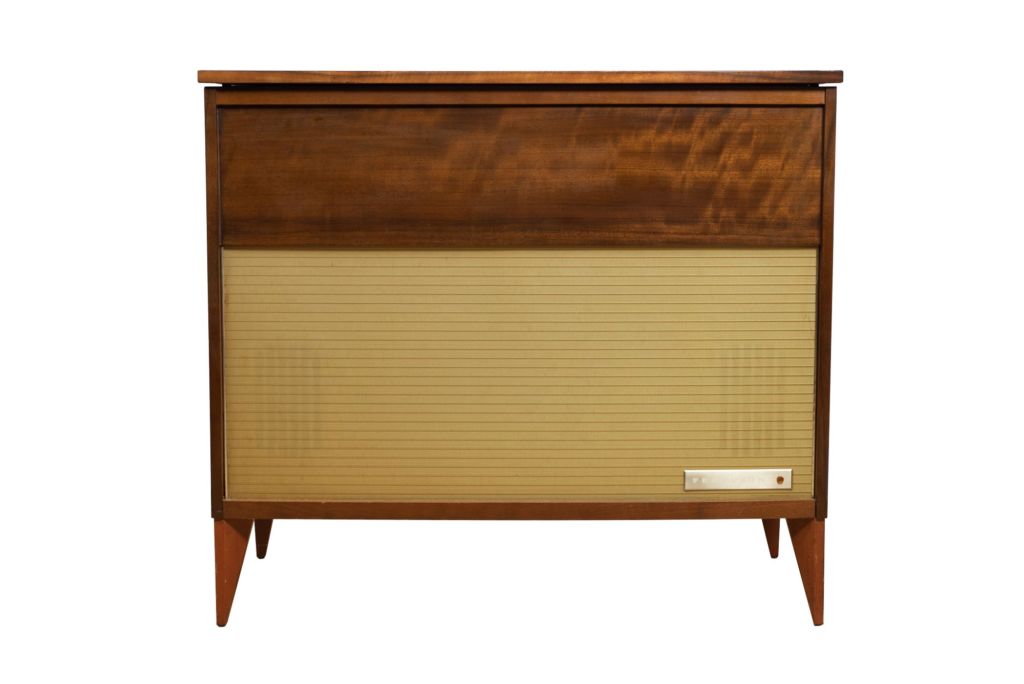 Ferguson 3318 radiogram - Snellings Museum