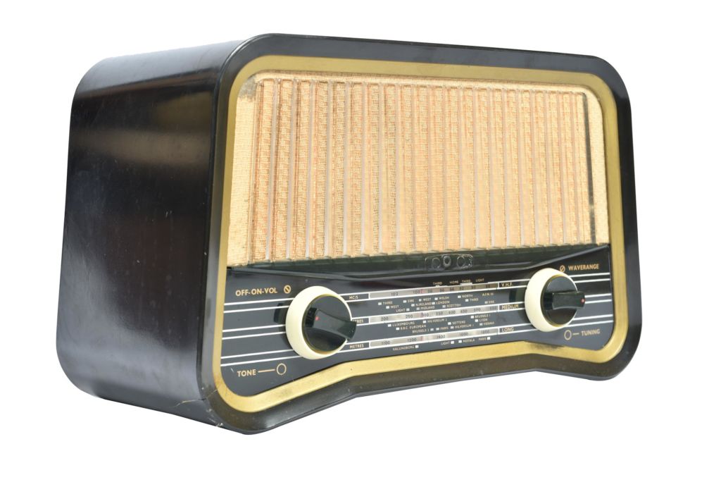 Harmony six transistor radio - Snellings Museum