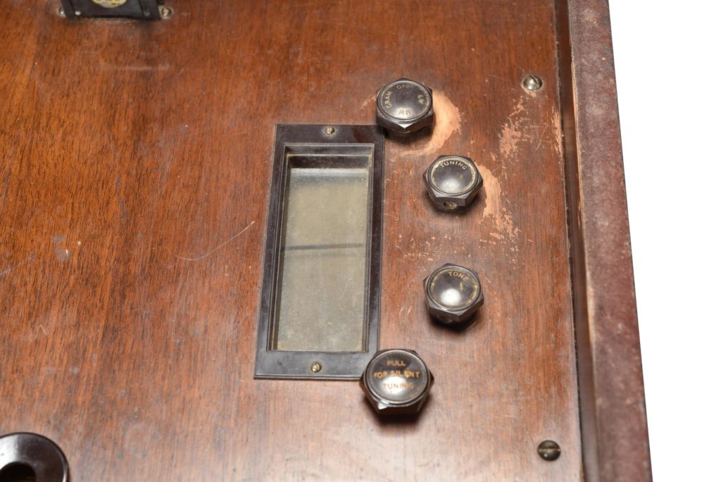 HMV 541A - Snellings Museum