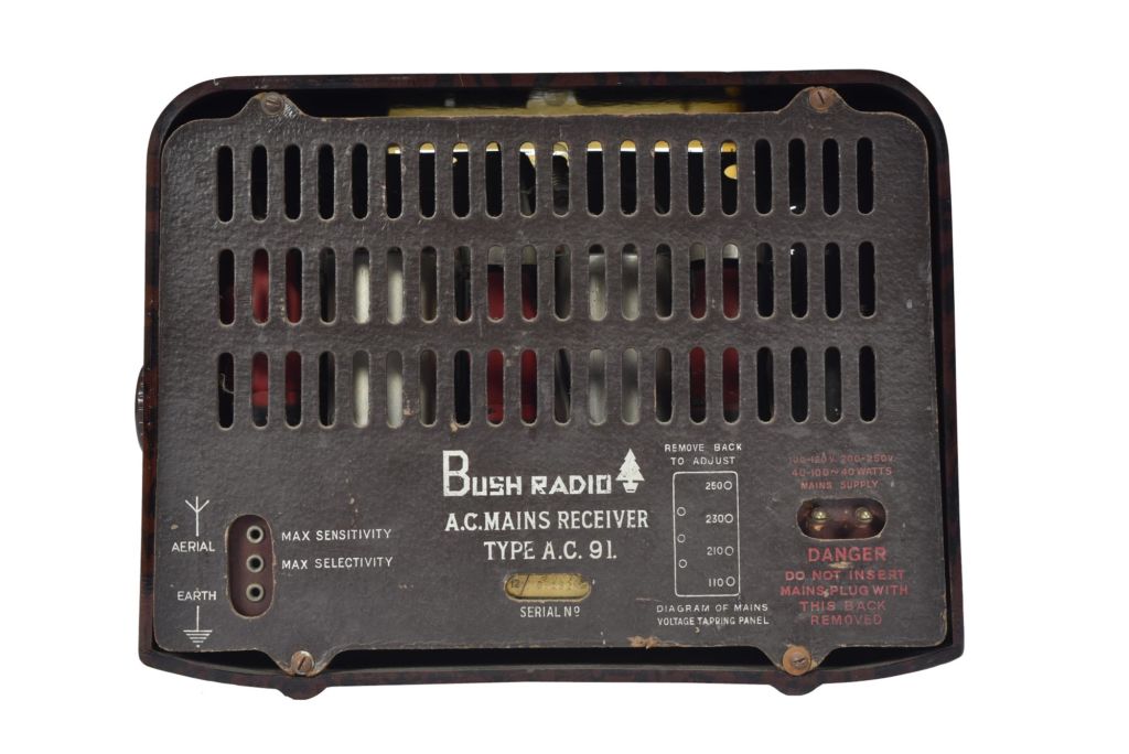 Bush AC91 - Snellings Museum