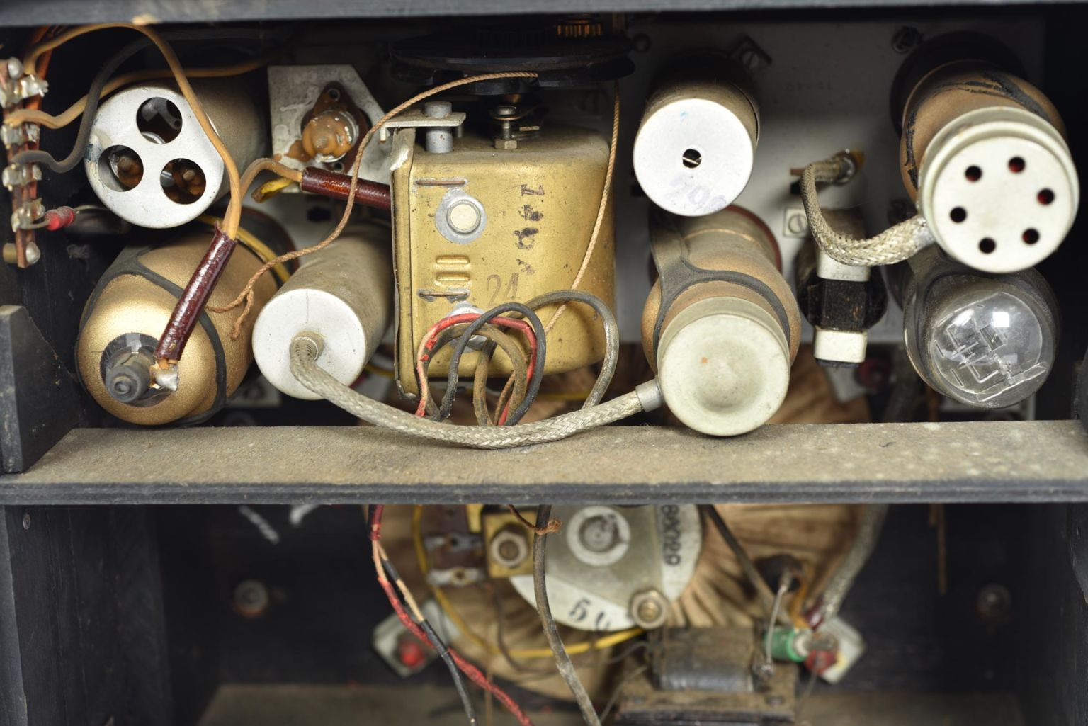 Philips 228B-15 - Snellings Museum