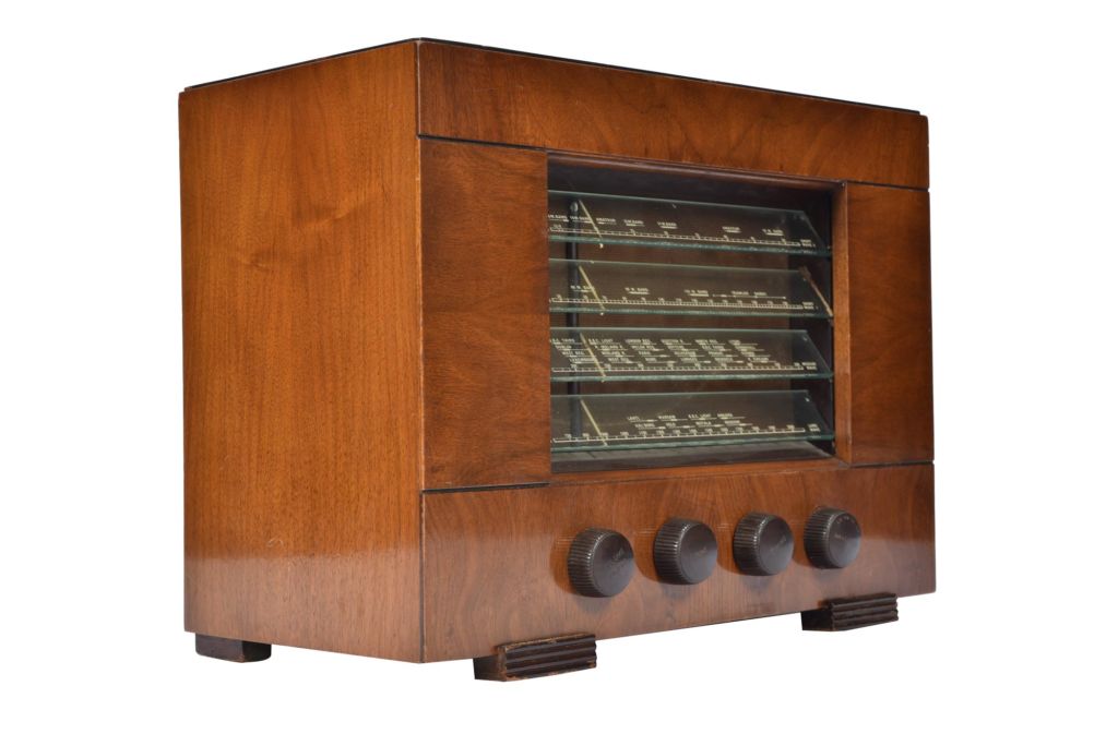 HMV Stereomaster 2411 radiogram - Snellings Museum