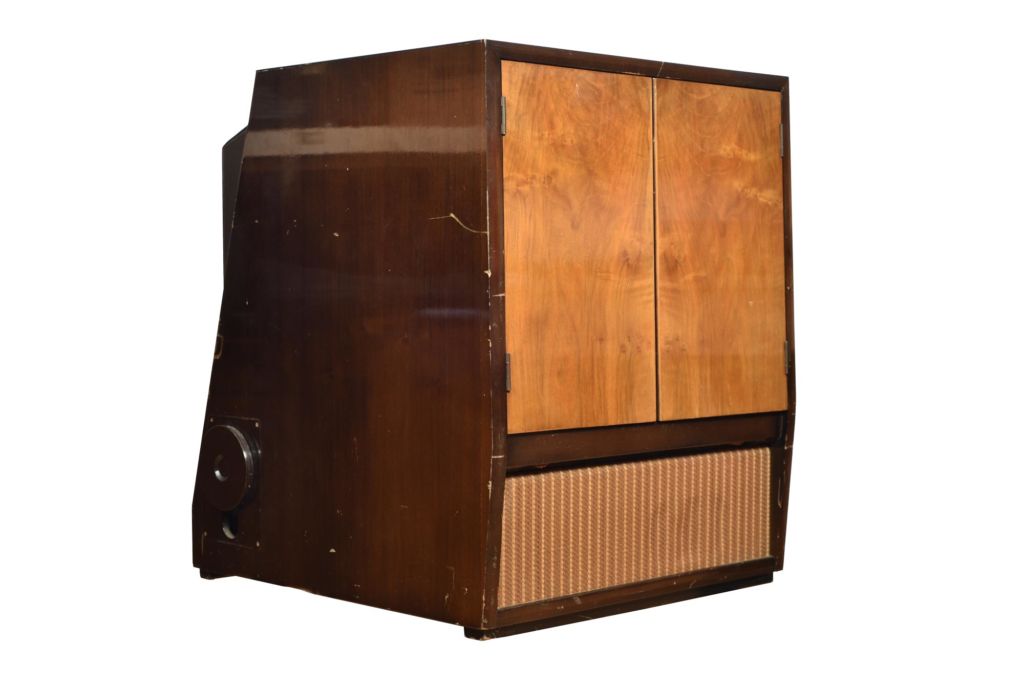 Ferranti U1032 valve radio - Snellings Museum