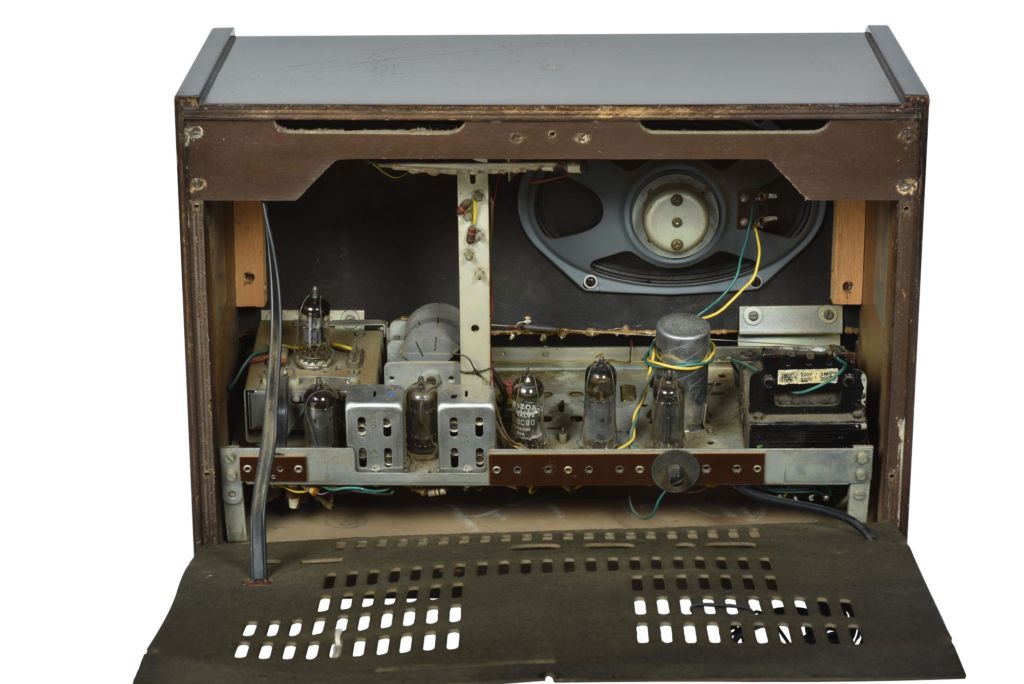 Ekco A320 - Snellings Museum