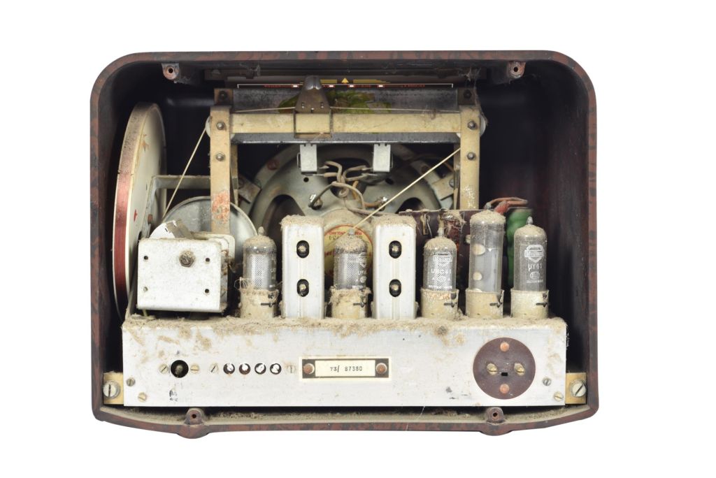 Bush DAC90A - Snellings Museum