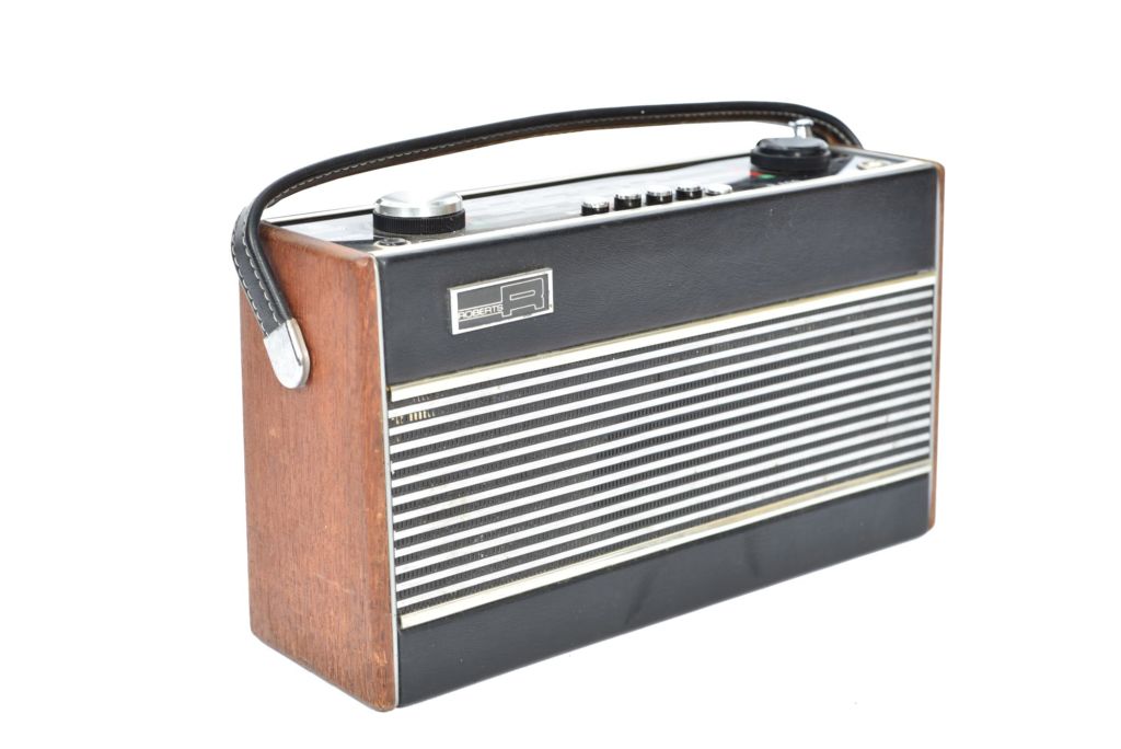 Roberts RP20 Preset Radio - Snellings Museum