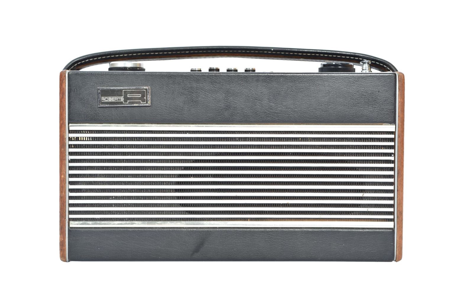 Roberts R600 portable transistor radio - Snellings Museum
