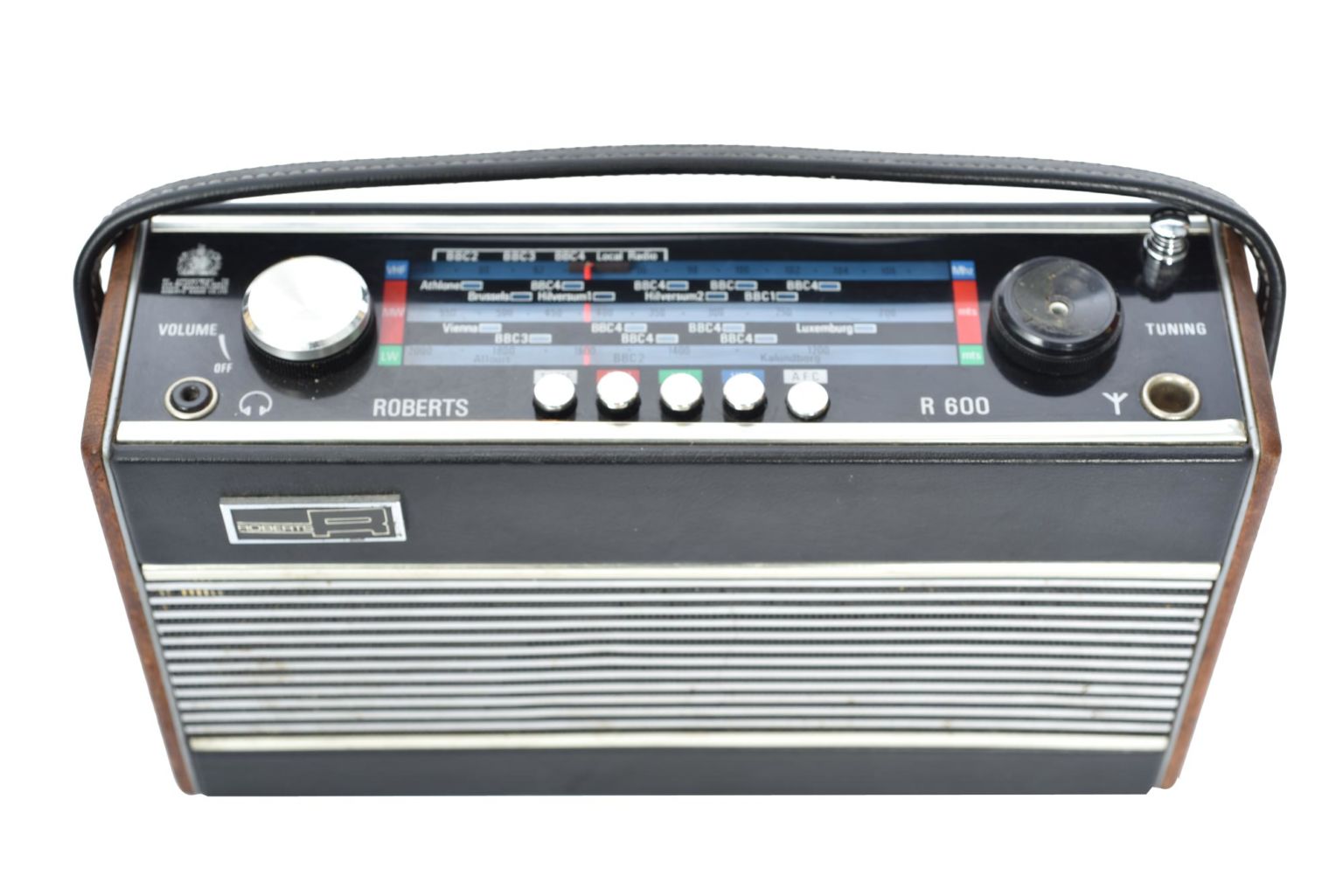 Roberts R600 portable transistor radio - Snellings Museum