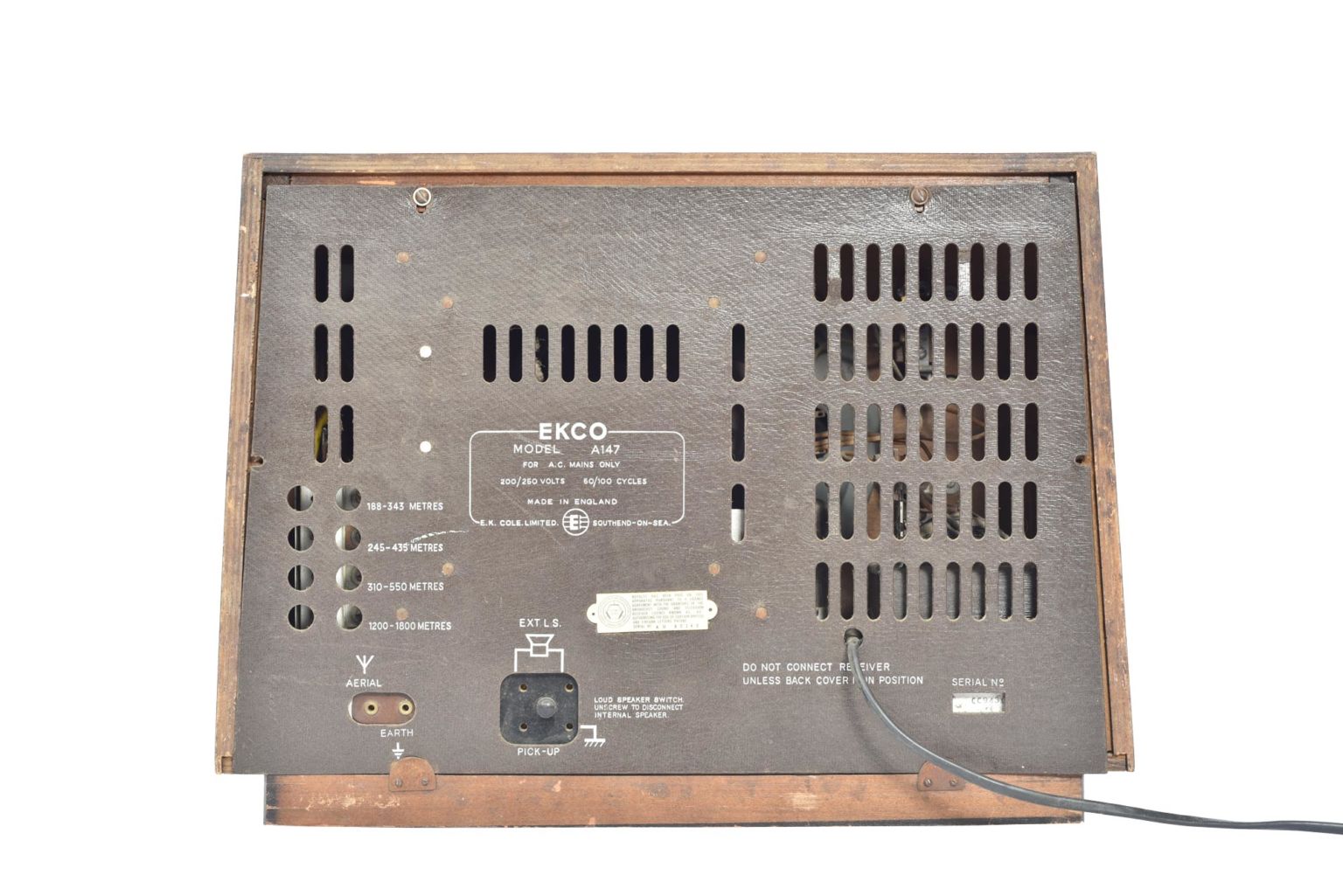 Ekco A147 valve table radio - Snellings Museum