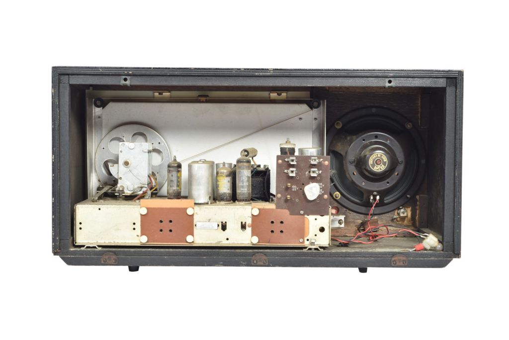 Pye 1101 valve radio - Snellings Museum