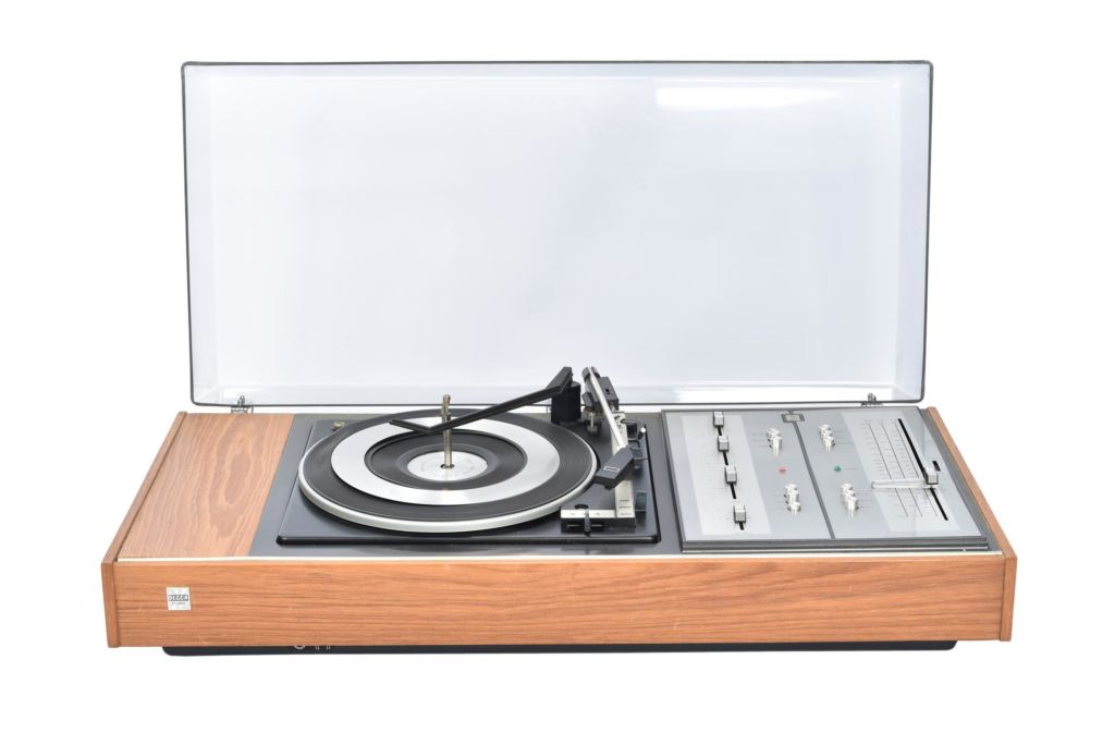 Deccasound Compact 10 transistor Audio System DS5329 with BSR C141/R ...