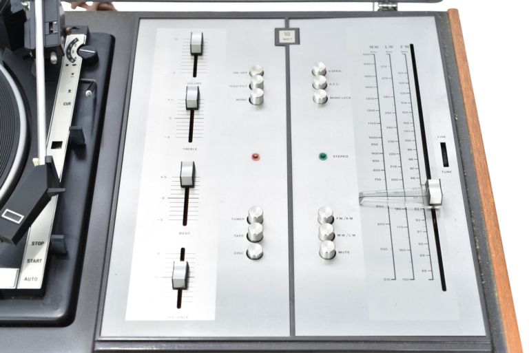 Deccasound Compact 10 transistor Audio System DS5329 with BSR C141/R ...