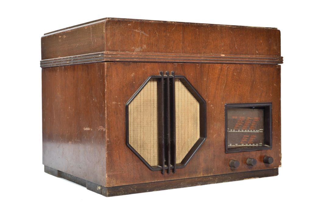 HMV Stereomaster 2411 radiogram - Snellings Museum
