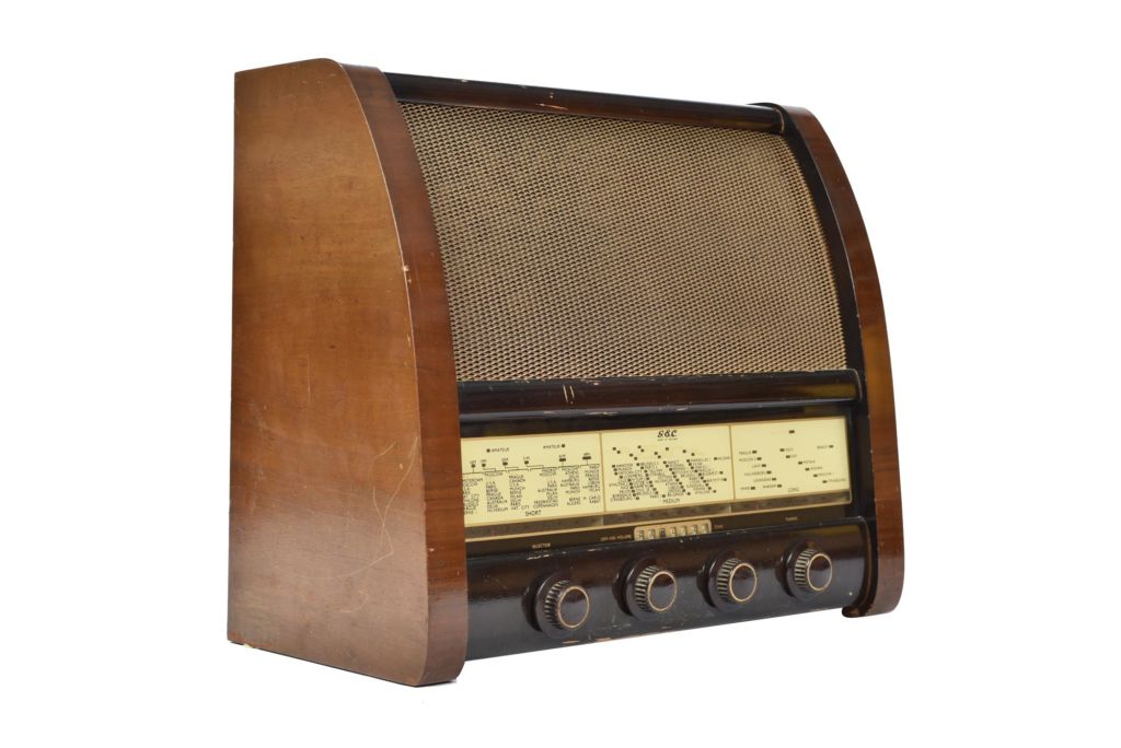 Portadyne Continental 101 valve radiogram - Snellings Museum