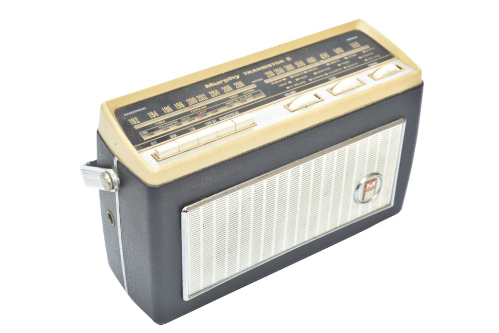 Murphy Transistor 8 Model B 815 - Snellings Museum